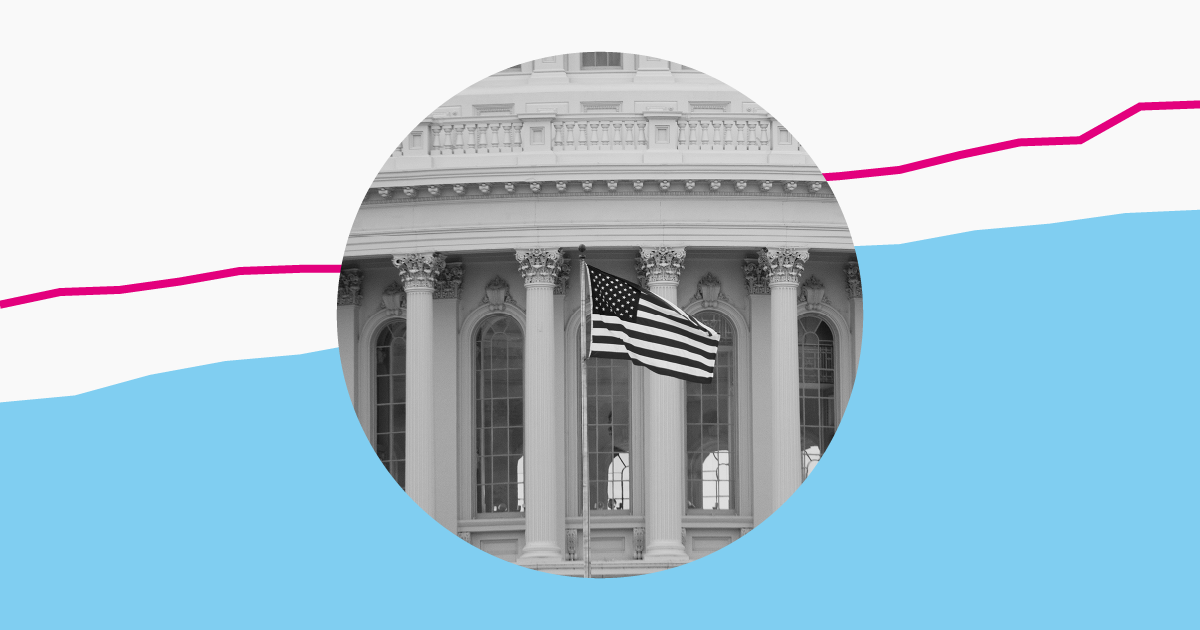 How old is the US federal workforce?